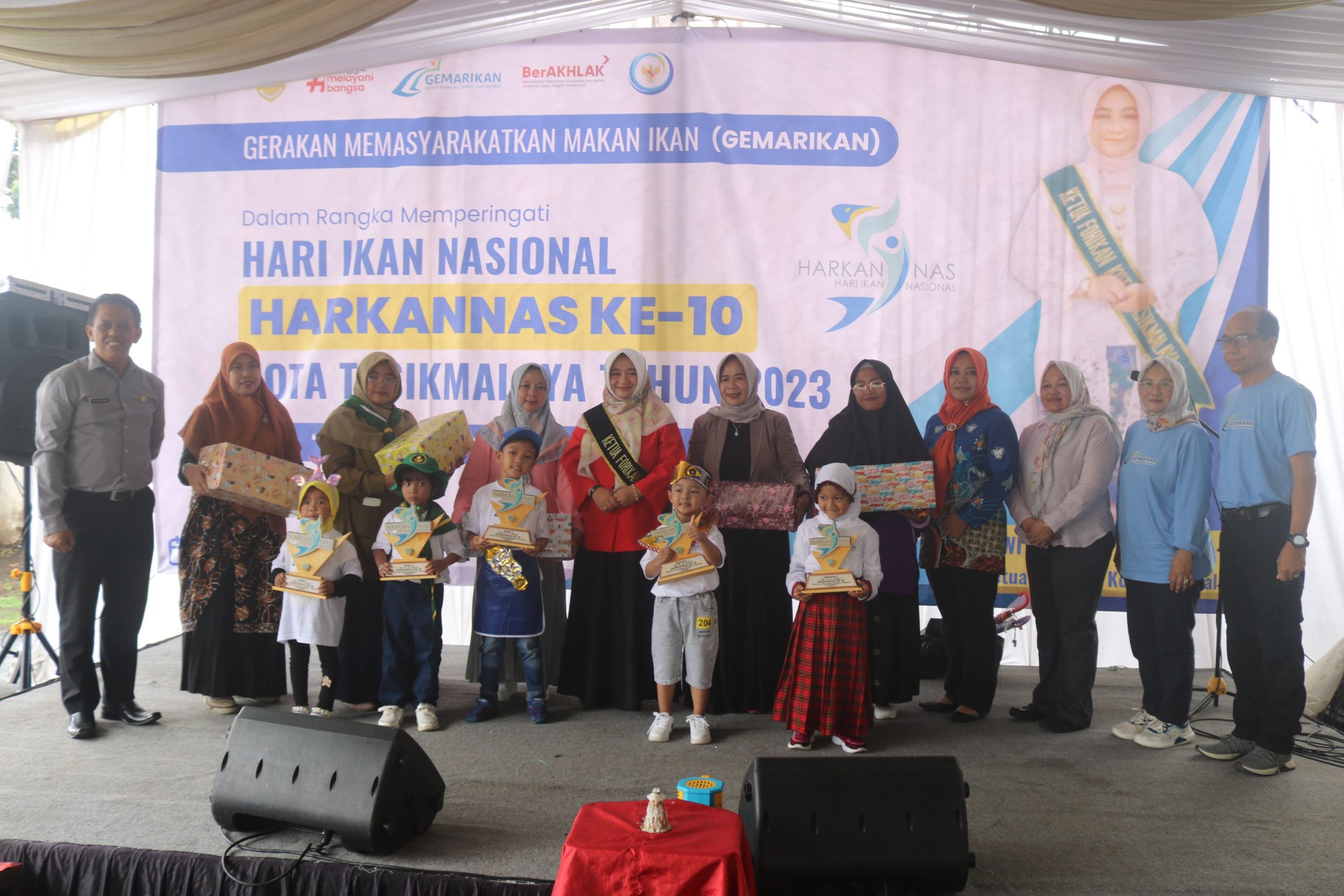 Gerakan Memasyarakatkan Makan Ikan (Gemarikan) 2023 - Dinas Ketahanan ...